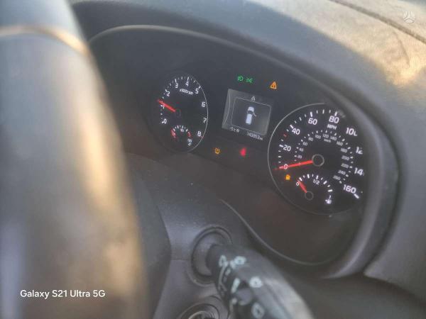 White Kia Sportage 2016 in Jonava, with an engine capacity of 1.59 L and mileage of 145 thousand km for 3999 €, photo 11 on AUTOMOTO.COM.LV