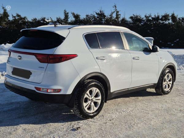 Balts Kia Sportage 2016 Šilutė, ar dzinēja tilpumu 1.69 L un nobraukumu 139 tūkst. km par 10950 €, foto 3 vietnē AUTOMOTO.COM.LV