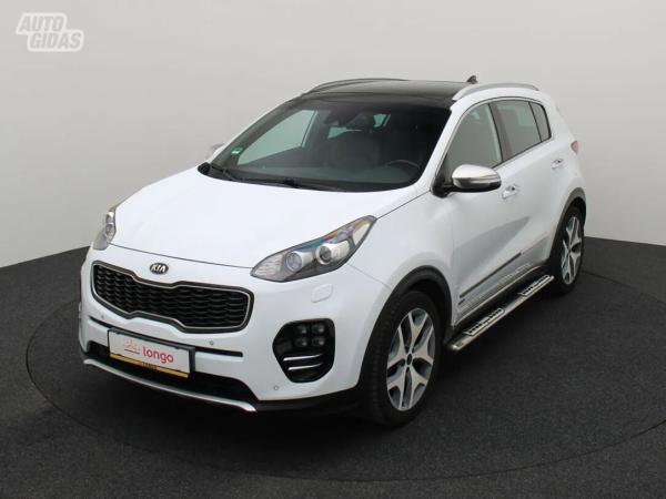 White Kia Sportage 2016 in Vilnius, with an engine capacity of 1.60 L and mileage of 158 thousand km for 15899 €, photo 1 on AUTOMOTO.COM.LV