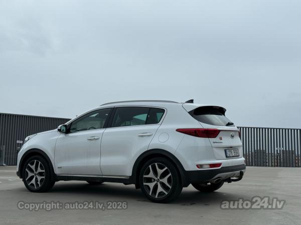 Белый Киа Sportage 2016 в Таллин, объемом двигателя 2.00 л и пробегом 120 тыс. км за 13950 €, фото 2 на AUTOMOTO.COM.LV