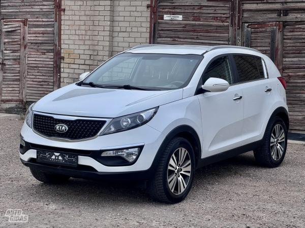 Balts Kia Sportage 2016 Kretinga, ar dzinēja tilpumu 2.40 L un nobraukumu 181 tūkst. km par 7500 €, foto 1 vietnē AUTOMOTO.COM.LV