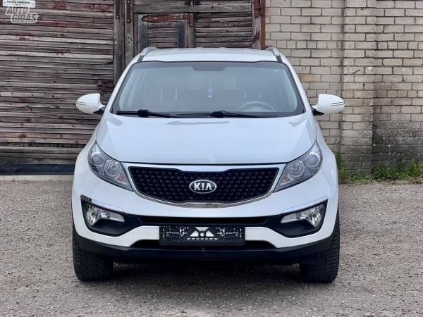 Balts Kia Sportage 2016 Kretinga, ar dzinēja tilpumu 2.40 L un nobraukumu 181 tūkst. km par 7500 €, foto 2 vietnē AUTOMOTO.COM.LV
