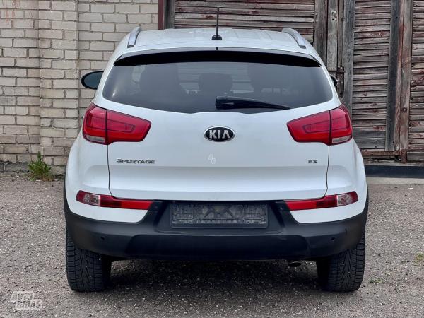 Balts Kia Sportage 2016 Kretinga, ar dzinēja tilpumu 2.40 L un nobraukumu 181 tūkst. km par 7500 €, foto 7 vietnē AUTOMOTO.COM.LV