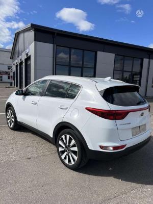 Balts Kia Sportage 2016 Panevēža, ar dzinēja tilpumu 1.69 L un nobraukumu 176 tūkst. km par 9400 €, foto 8 vietnē AUTOMOTO.COM.LV
