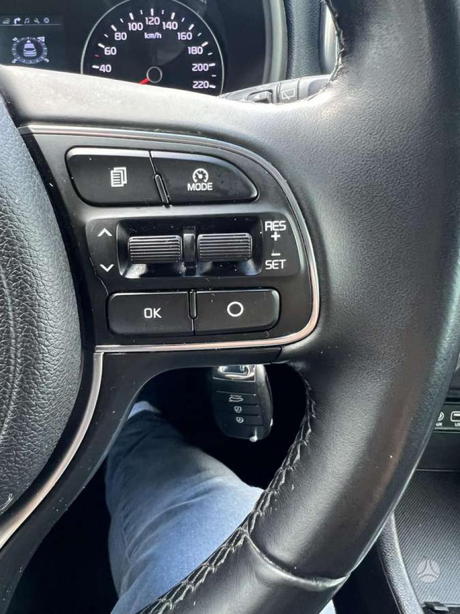 Balts Kia Sportage 2016 Panevēža, ar dzinēja tilpumu 1.69 L un nobraukumu 176 tūkst. km par 9400 €, foto 15 vietnē AUTOMOTO.COM.LV