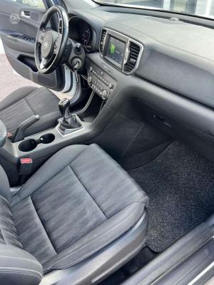 Balts Kia Sportage 2016 Panevēža, ar dzinēja tilpumu 1.69 L un nobraukumu 176 tūkst. km par 9400 €, foto 18 vietnē AUTOMOTO.COM.LV