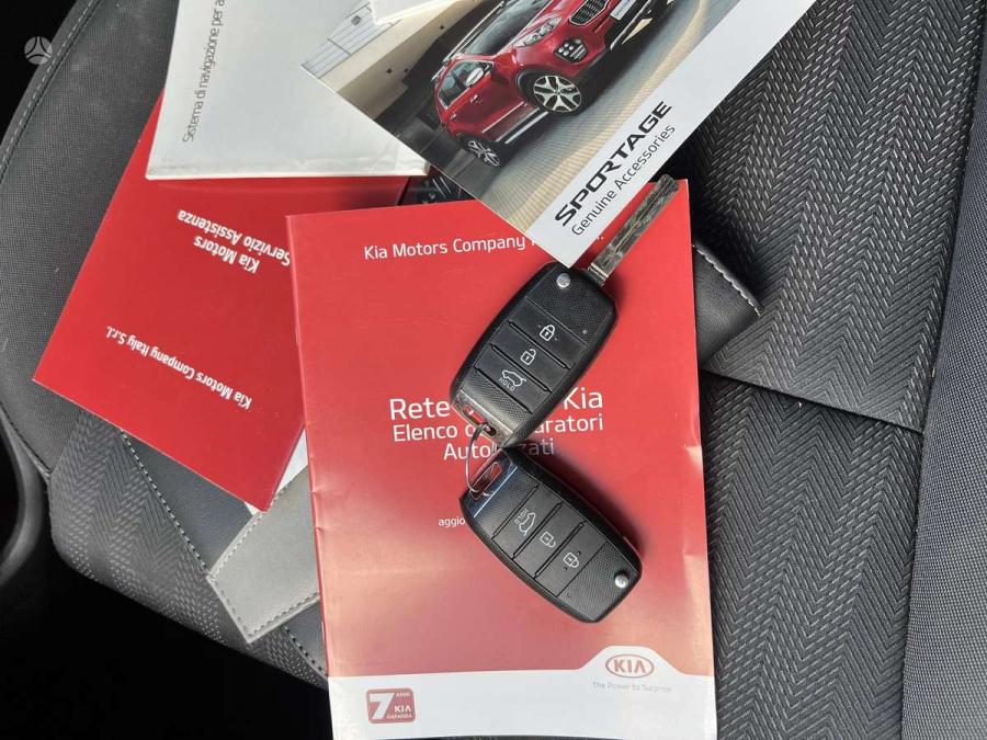 Balts Kia Sportage 2016 Panevēža, ar dzinēja tilpumu 1.69 L un nobraukumu 176 tūkst. km par 9400 €, foto 28 vietnē AUTOMOTO.COM.LV