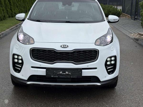 Белый Киа Sportage 2016 в Каунас, объемом двигателя 2.00 л и пробегом 174 тыс. км за 13500 €, фото 1 на AUTOMOTO.COM.LV