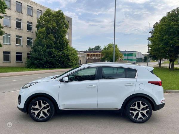 Белый Киа Sportage 2016 в Тельшяй, объемом двигателя 1.59 л и пробегом 225 тыс. км за 11500 €, фото 2 на AUTOMOTO.COM.LV