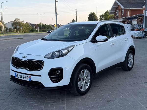 Белый Киа Sportage 2016 в Таураге, объемом двигателя 1.69 л и пробегом 175 тыс. км за 8800 €, фото 1 на AUTOMOTO.COM.LV
