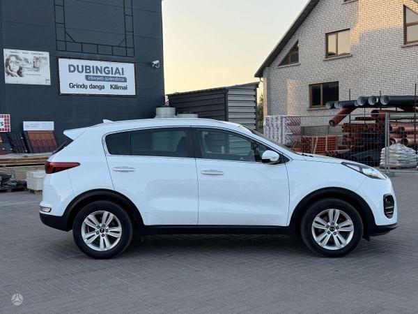 Белый Киа Sportage 2016 в Таураге, объемом двигателя 1.69 л и пробегом 175 тыс. км за 8800 €, фото 6 на AUTOMOTO.COM.LV