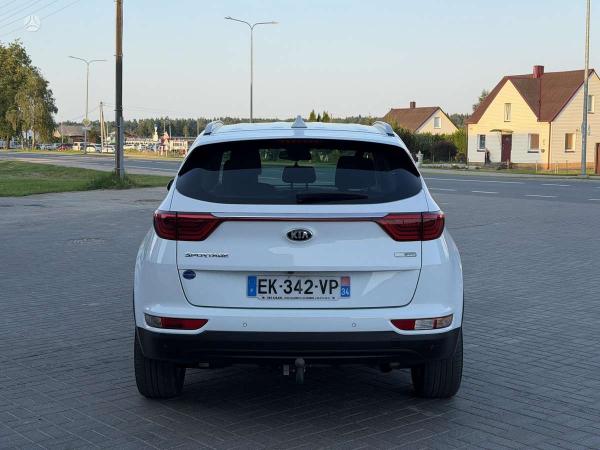 Белый Киа Sportage 2016 в Таураге, объемом двигателя 1.69 л и пробегом 175 тыс. км за 8800 €, фото 8 на AUTOMOTO.COM.LV