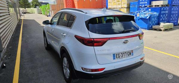 Balts Kia Sportage 2016 Tauragė, ar dzinēja tilpumu 1.69 L un nobraukumu 194 tūkst. km par 9850 €, foto 6 vietnē AUTOMOTO.COM.LV