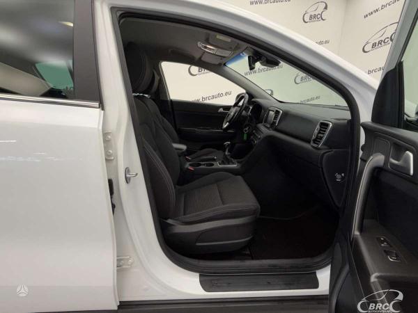 Balts Kia Sportage 2016 Viļņa, ar dzinēja tilpumu 1.69 L un nobraukumu 285 tūkst. km par 7900 €, foto 6 vietnē AUTOMOTO.COM.LV