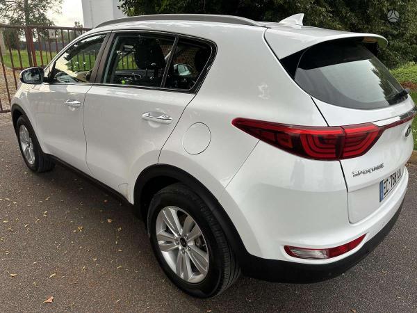 Белый Киа Sportage 2016 в Таураге, объемом двигателя 1.69 л и пробегом 187 тыс. км за 9200 €, фото 7 на AUTOMOTO.COM.LV