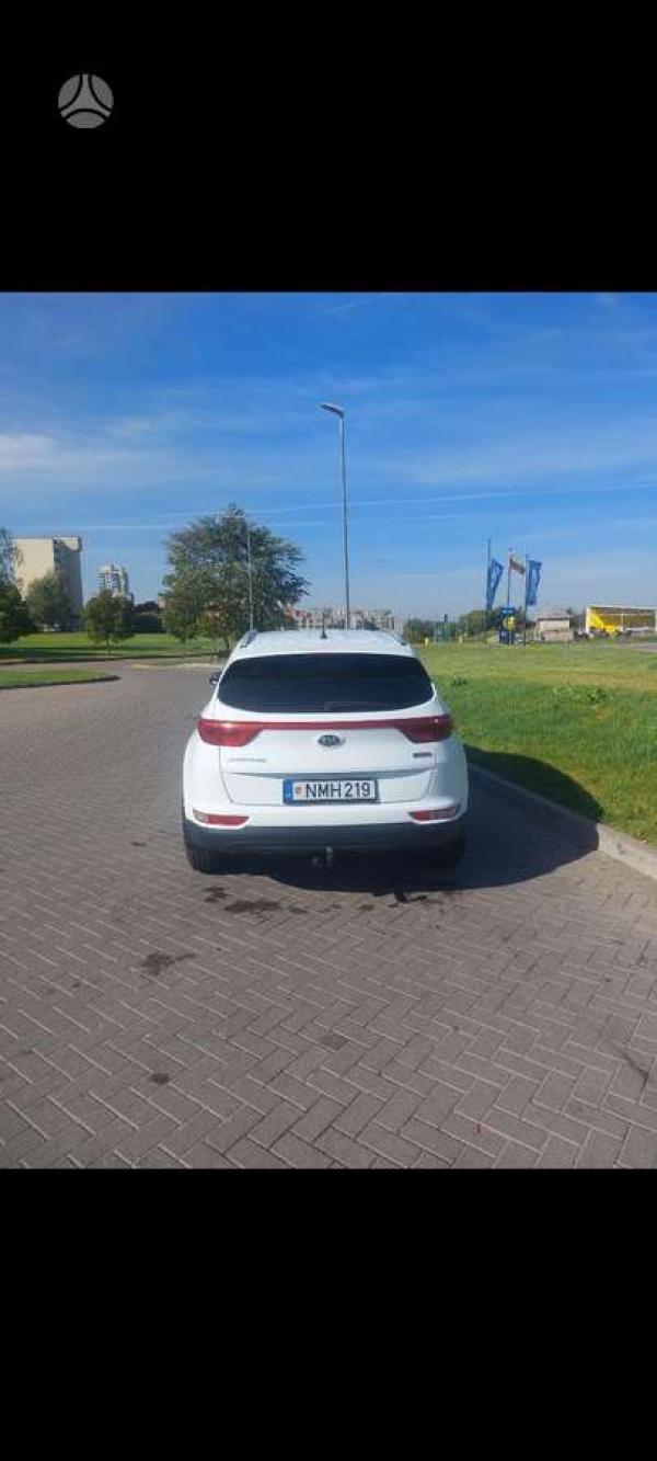 Balts Kia Sportage 2016 Elektrėnai, ar dzinēja tilpumu 1.59 L un nobraukumu 235 tūkst. km par 7500 €, foto 4 vietnē AUTOMOTO.COM.LV