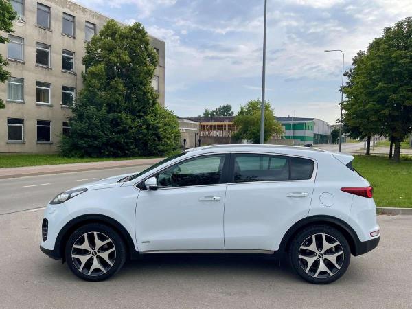 Kia Sportage 2016 Telšiai vietnē Balts Kia Sportage 2016 Telšiai, ar dzinēja tilpumu 1.59 L un nobraukumu 225 tūkst. km par 10700 €, foto 3 vietnē AUTOMOTO.COM.LV