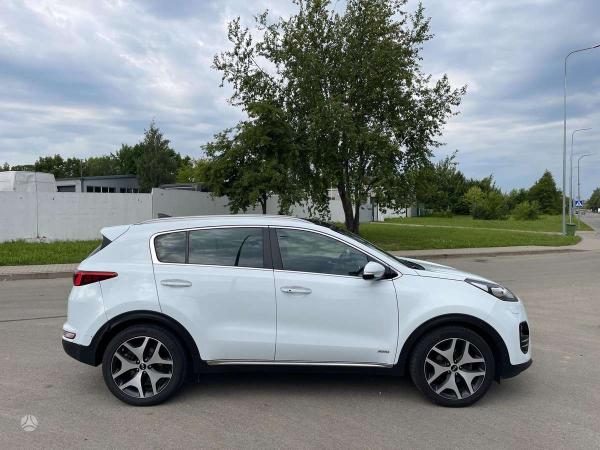 Kia Sportage 2016 Telšiai vietnē Balts Kia Sportage 2016 Telšiai, ar dzinēja tilpumu 1.59 L un nobraukumu 225 tūkst. km par 10700 €, foto 7 vietnē AUTOMOTO.COM.LV