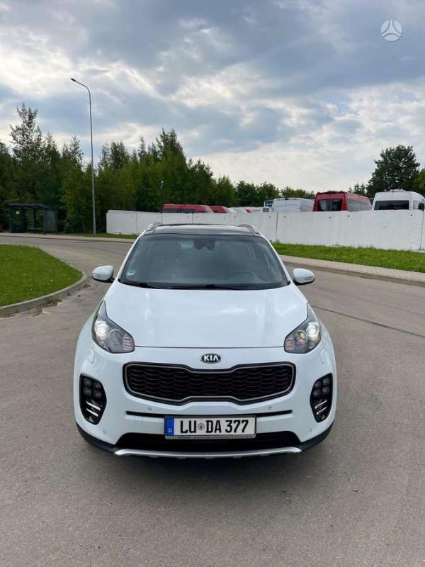Kia Sportage 2016 Telšiai vietnē Balts Kia Sportage 2016 Telšiai, ar dzinēja tilpumu 1.59 L un nobraukumu 225 tūkst. km par 10700 €, foto 9 vietnē AUTOMOTO.COM.LV