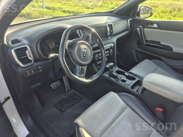 Киа Sportage 2016 в Рига на AUTOMOTO.COM.LV Белый Киа Sportage 2016 в Рига, объемом двигателя 1.60 л и пробегом 150 тыс. км за 13500 €, фото 6 на AUTOMOTO.COM.LV