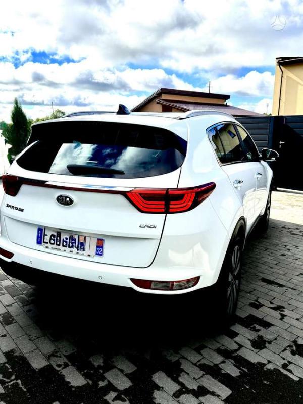 Белый Киа Sportage 2016 в Каунас, объемом двигателя 2.00 л и пробегом 168 тыс. км за 12900 €, фото 7 на AUTOMOTO.COM.LV