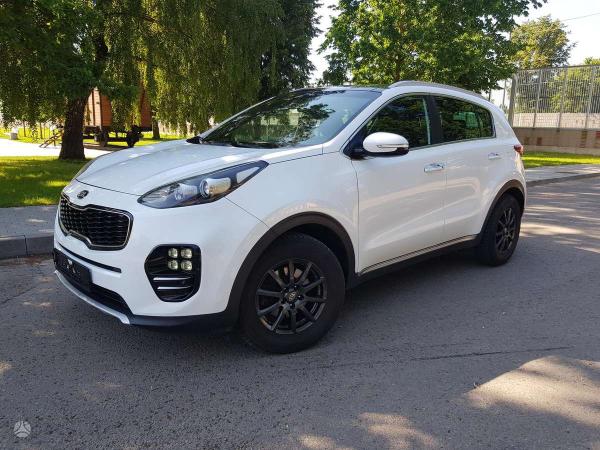 Balts Kia Sportage 2016 Radviliškis, ar dzinēja tilpumu 1.60 L un nobraukumu 218 tūkst. km par 9700 €, foto 4 vietnē AUTOMOTO.COM.LV