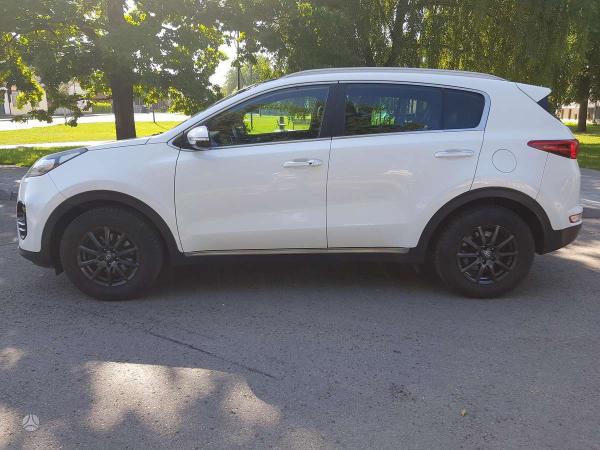 Balts Kia Sportage 2016 Radviliškis, ar dzinēja tilpumu 1.60 L un nobraukumu 218 tūkst. km par 9700 €, foto 5 vietnē AUTOMOTO.COM.LV