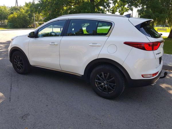 Balts Kia Sportage 2016 Radviliškis, ar dzinēja tilpumu 1.60 L un nobraukumu 218 tūkst. km par 9700 €, foto 6 vietnē AUTOMOTO.COM.LV
