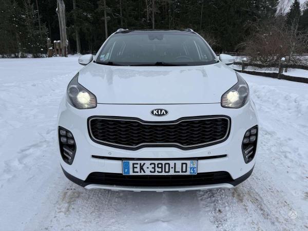 Balts Kia Sportage 2017 Tauragė, ar dzinēja tilpumu 2.00 L un nobraukumu 254 tūkst. km par 11700 €, foto 3 vietnē AUTOMOTO.COM.LV