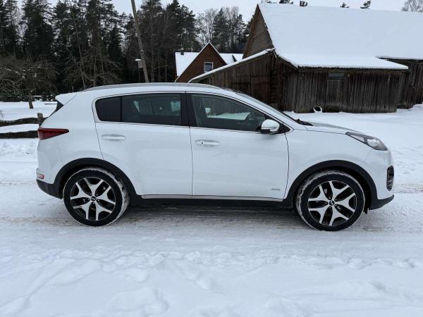 Balts Kia Sportage 2017 Tauragė, ar dzinēja tilpumu 2.00 L un nobraukumu 254 tūkst. km par 11700 €, foto 9 vietnē AUTOMOTO.COM.LV