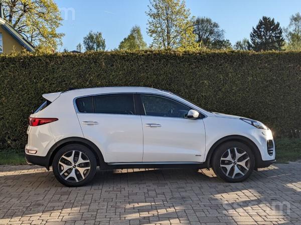 Белый Киа Sportage 2017 в Рига, объемом двигателя 2.00 л и пробегом 115 тыс. км за 15300 €, фото 2 на AUTOMOTO.COM.LV