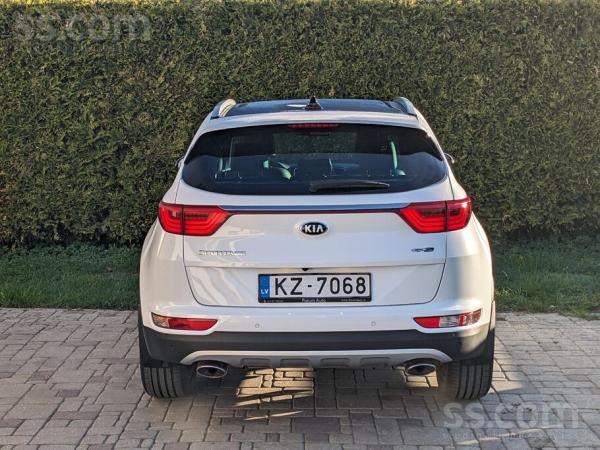 Белый Киа Sportage 2017 в Рига, объемом двигателя 2.00 л и пробегом 115 тыс. км за 15300 €, фото 3 на AUTOMOTO.COM.LV