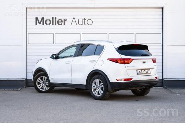 White Kia Sportage 2017 in Riga, with an engine capacity of 2.00 L and mileage of 125 thousand km for 11950 €, photo 3 on AUTOMOTO.COM.LV