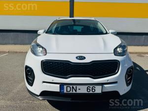 White Kia Sportage 2017 in Riga, with an engine capacity of 2.00 L and mileage of 163 thousand km for 12300 €, photo 4 on AUTOMOTO.COM.LV
