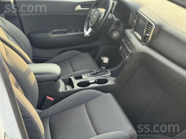 Balts Kia Sportage 2017 Rīga, ar dzinēja tilpumu 2.00 L un nobraukumu 163 tūkst. km par 12300 €, foto 6 vietnē AUTOMOTO.COM.LV