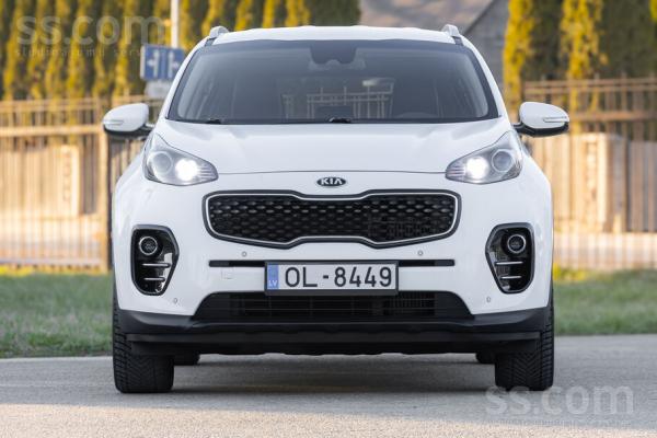 Balts Kia Sportage 2017 Jelgava, ar dzinēja tilpumu 1.70 L un nobraukumu 0 tūkst. km par 10950 €, foto 3 vietnē AUTOMOTO.COM.LV