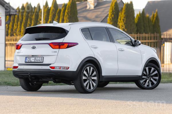 Balts Kia Sportage 2017 Jelgava, ar dzinēja tilpumu 1.70 L un nobraukumu 0 tūkst. km par 10950 €, foto 7 vietnē AUTOMOTO.COM.LV