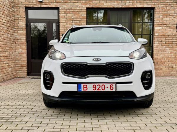 Белый Киа Sportage 2017 в Рига, объемом двигателя 1.70 л и пробегом 195 тыс. км за 11750 €, фото 3 на AUTOMOTO.COM.LV