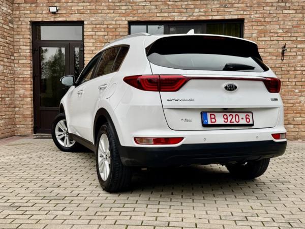 Белый Киа Sportage 2017 в Рига, объемом двигателя 1.70 л и пробегом 195 тыс. км за 11750 €, фото 6 на AUTOMOTO.COM.LV