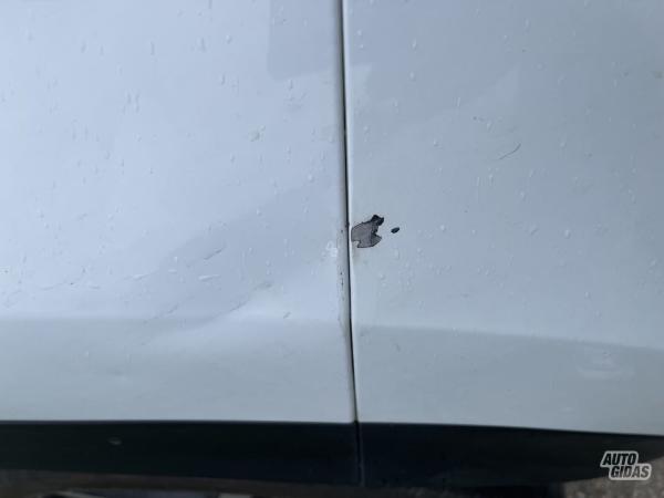 Balts Kia Sportage 2017 Viļņa, ar dzinēja tilpumu 1.70 L un nobraukumu 151 tūkst. km par 11200 €, foto 8 vietnē AUTOMOTO.COM.LV