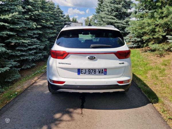 Белый Киа Sportage 2017 в Утена, объемом двигателя 1.69 л и пробегом 177 тыс. км за 11850 €, фото 5 на AUTOMOTO.COM.LV