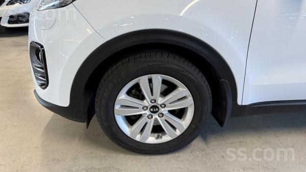 Balts Kia Sportage 2017 Rīga, ar dzinēja tilpumu 1.70 L un nobraukumu 206 tūkst. km par 8500 €, foto 7 vietnē AUTOMOTO.COM.LV