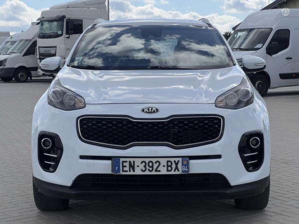 Белый Киа Sportage 2017 в Таураге, объемом двигателя 1.69 л и пробегом 240 тыс. км за 8800 €, фото 3 на AUTOMOTO.COM.LV