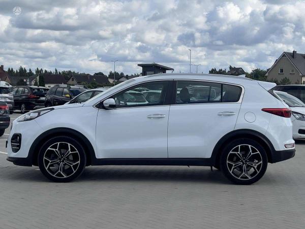 Белый Киа Sportage 2017 в Таураге, объемом двигателя 1.69 л и пробегом 240 тыс. км за 8800 €, фото 7 на AUTOMOTO.COM.LV