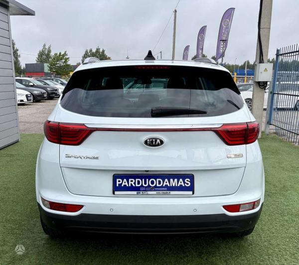 Белый Киа Sportage 2017 в Паневежис, объемом двигателя 1.69 л и пробегом 161 тыс. км за 11800 €, фото 6 на AUTOMOTO.COM.LV