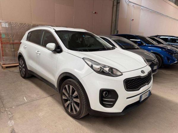 Белый Киа Sportage 2017 в Шяуляй, объемом двигателя 1.69 л и пробегом 140 тыс. км за 10200 €, фото 1 на AUTOMOTO.COM.LV