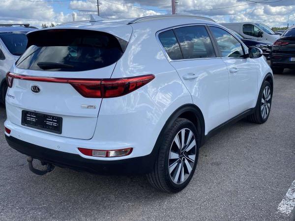Белый Киа Sportage 2017 в Паневежис, объемом двигателя 1.69 л и пробегом 237 тыс. км за 9400 €, фото 6 на AUTOMOTO.COM.LV