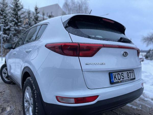 Balts Kia Sportage 2018 Viļņa, ar dzinēja tilpumu 1.69 L un nobraukumu 195 tūkst. km par 8450 €, foto 6 vietnē AUTOMOTO.COM.LV