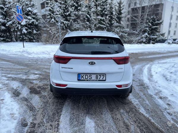 Balts Kia Sportage 2018 Viļņa, ar dzinēja tilpumu 1.69 L un nobraukumu 195 tūkst. km par 8450 €, foto 7 vietnē AUTOMOTO.COM.LV