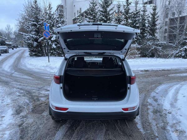 Balts Kia Sportage 2018 Viļņa, ar dzinēja tilpumu 1.69 L un nobraukumu 195 tūkst. km par 8450 €, foto 8 vietnē AUTOMOTO.COM.LV